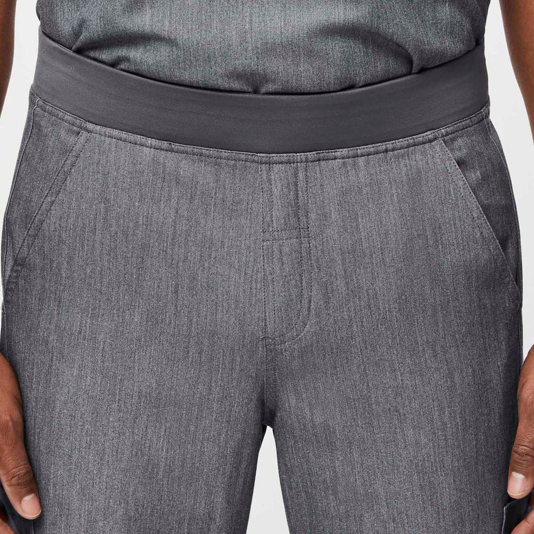 Men's Axim Cargo Scrub Pants™ - Graphite · FIGS