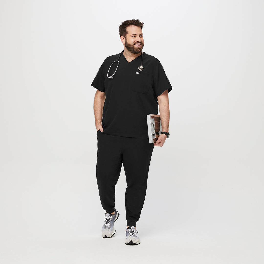 Men's 3XL-6XL Scrubs · FIGS