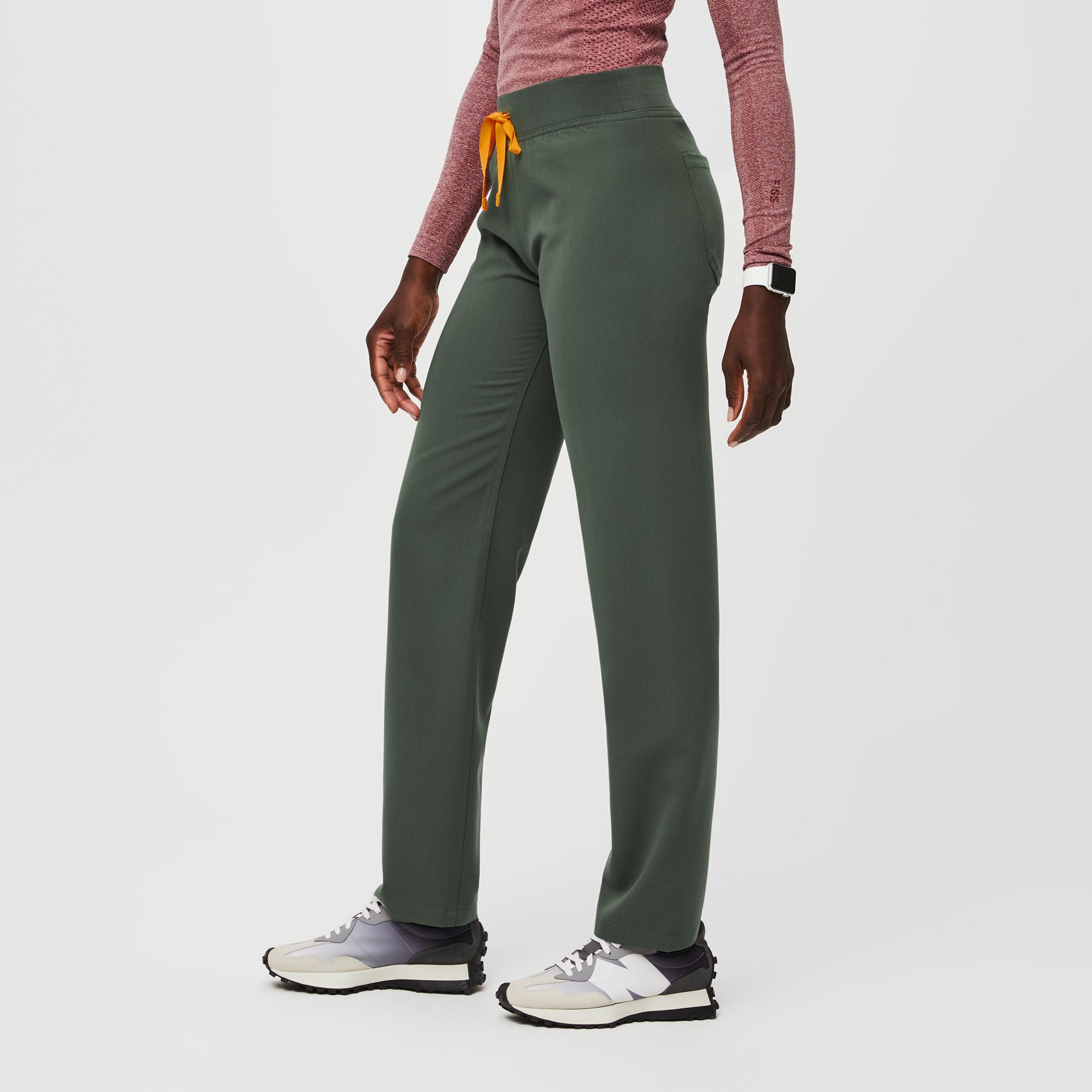 Women’s High Waisted Livingston Scrub Pants™ - Moss · FIGS