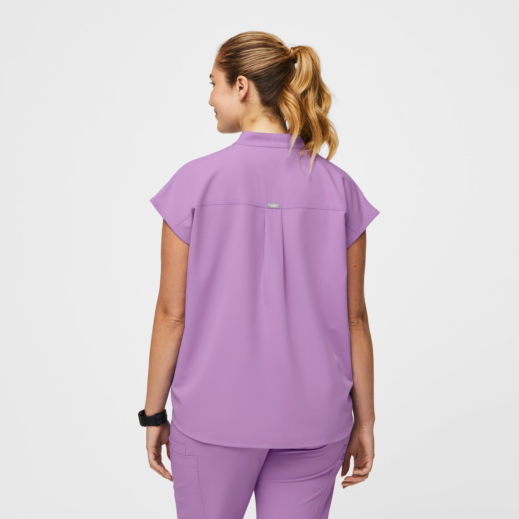 Women's Rafaela™ Oversized Scrub Top - Lilac Dawn · FIGS