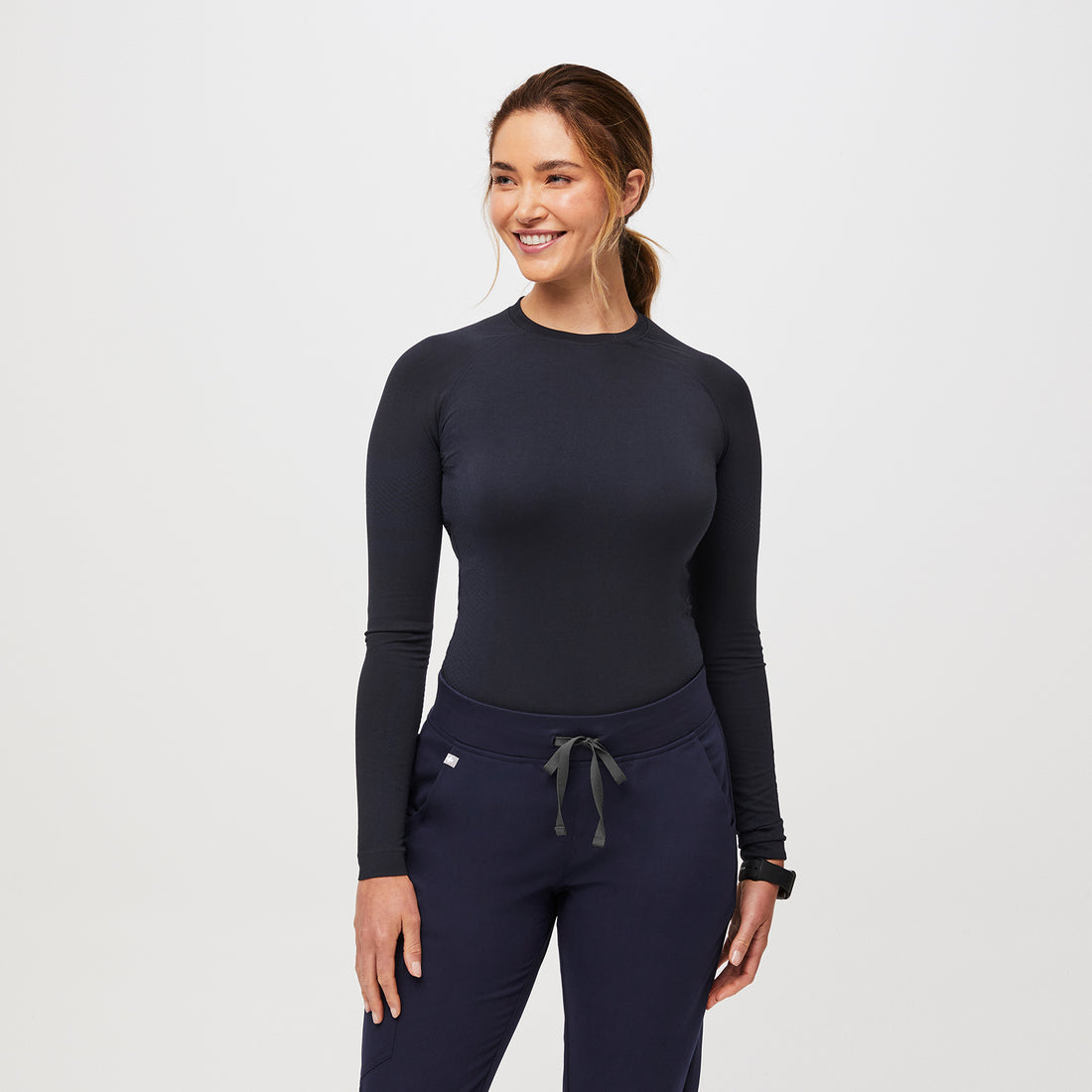 Women's Salta Seamless Longsleeve Underscrub - Navy · FIGS