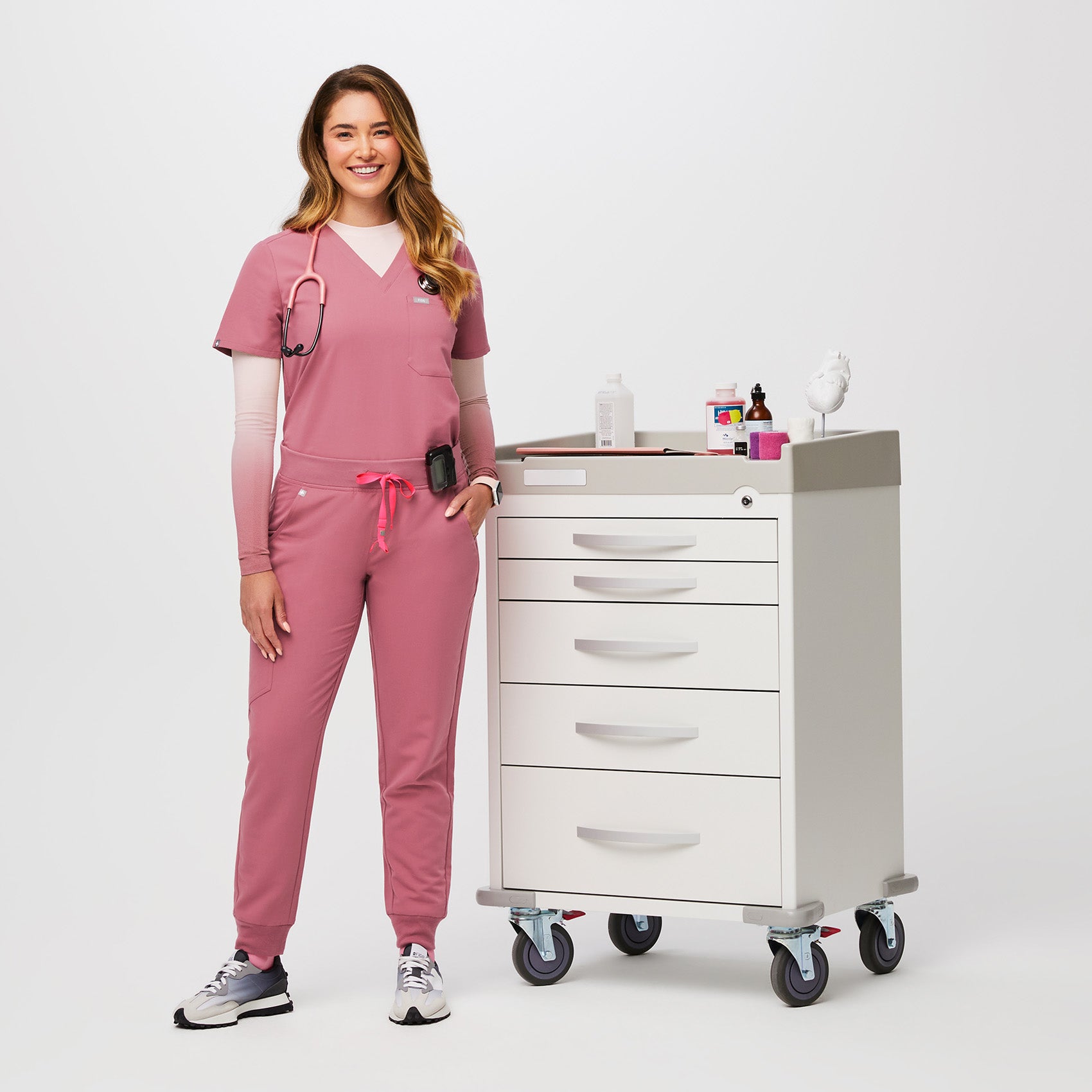 Women's Zamora Jogger Scrub Pants™ - Quartz · FIGS
